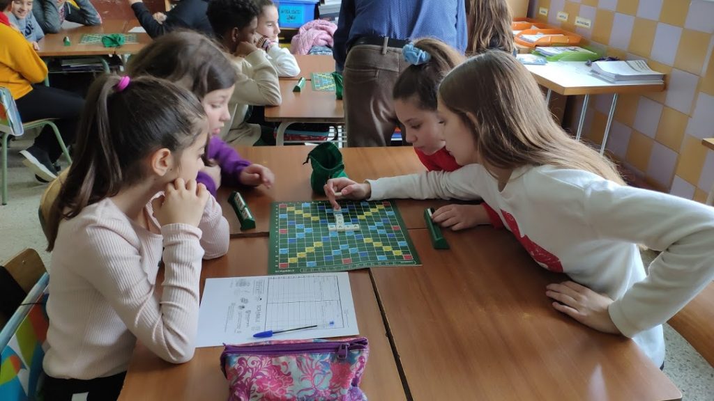 Campionat escolar de Scrabble | ALIENS 6A