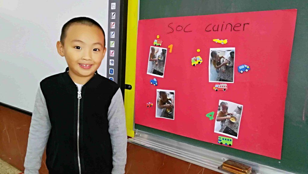 EN JING XIANG ÉS UN EXPERT CUINANT. | Els Conills Gegants