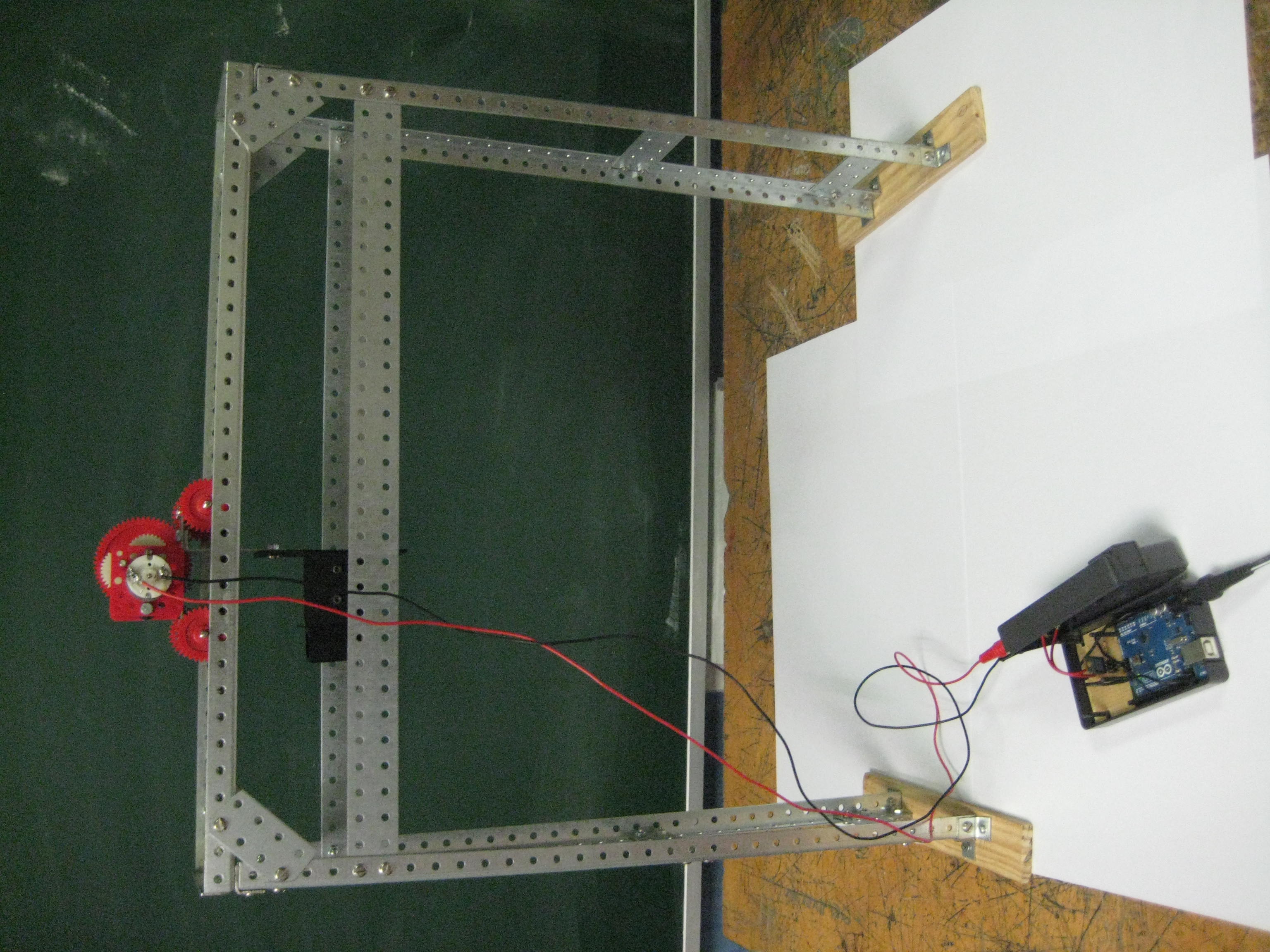 IMG_0792 | Pràctiques amb Arduino a l'Institut Pompeu Fabra