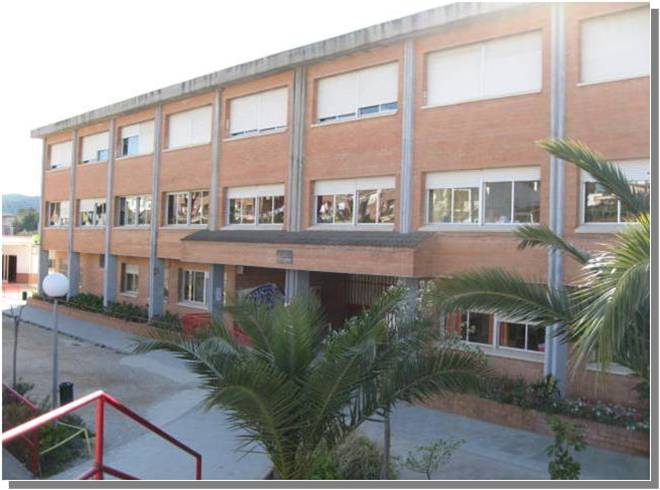 L’escola. | Montse Lleo Tac infantil 18-19