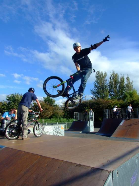 TRUCS BÀSICS DE BMX | Odysseybmx