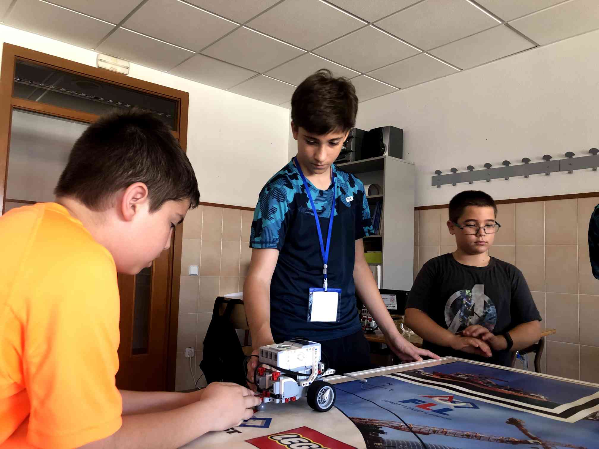 resized_Grup Guillem Àlvarez 7 | CAMPUS TECNOLÒGIC 2019. ROBÒTICA I ...
